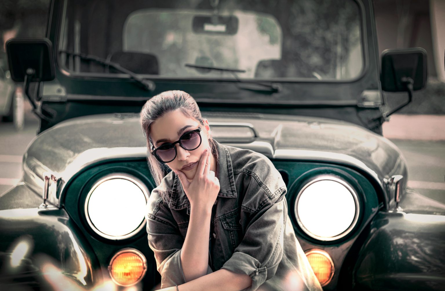 Photo Poses For Girls - Adept Clipping Path